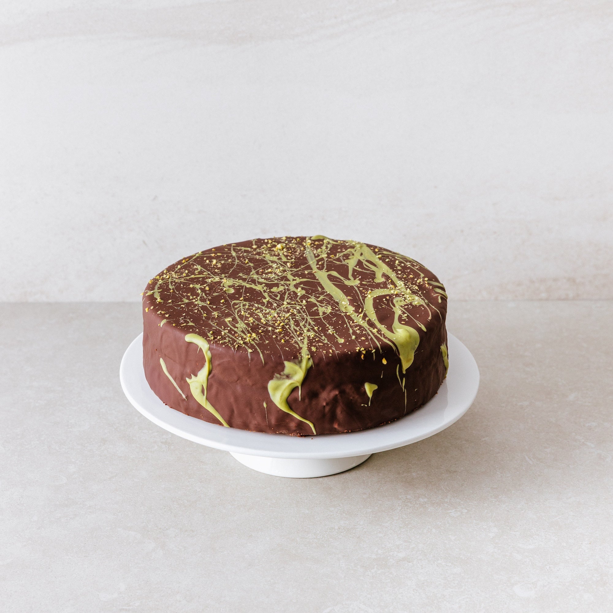 Dubai Sachertorte - Viral Austrian Cake - London & UK Delivery – KIPFERL